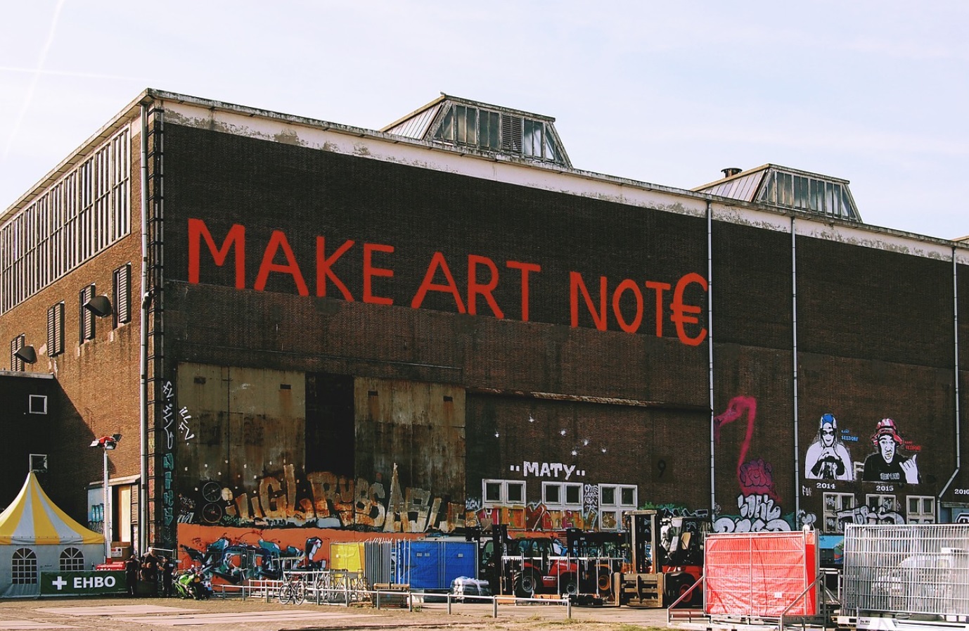 NDSM: El barrio underground de Amsterdam (Holanda) - GASTASUELAS.COM
